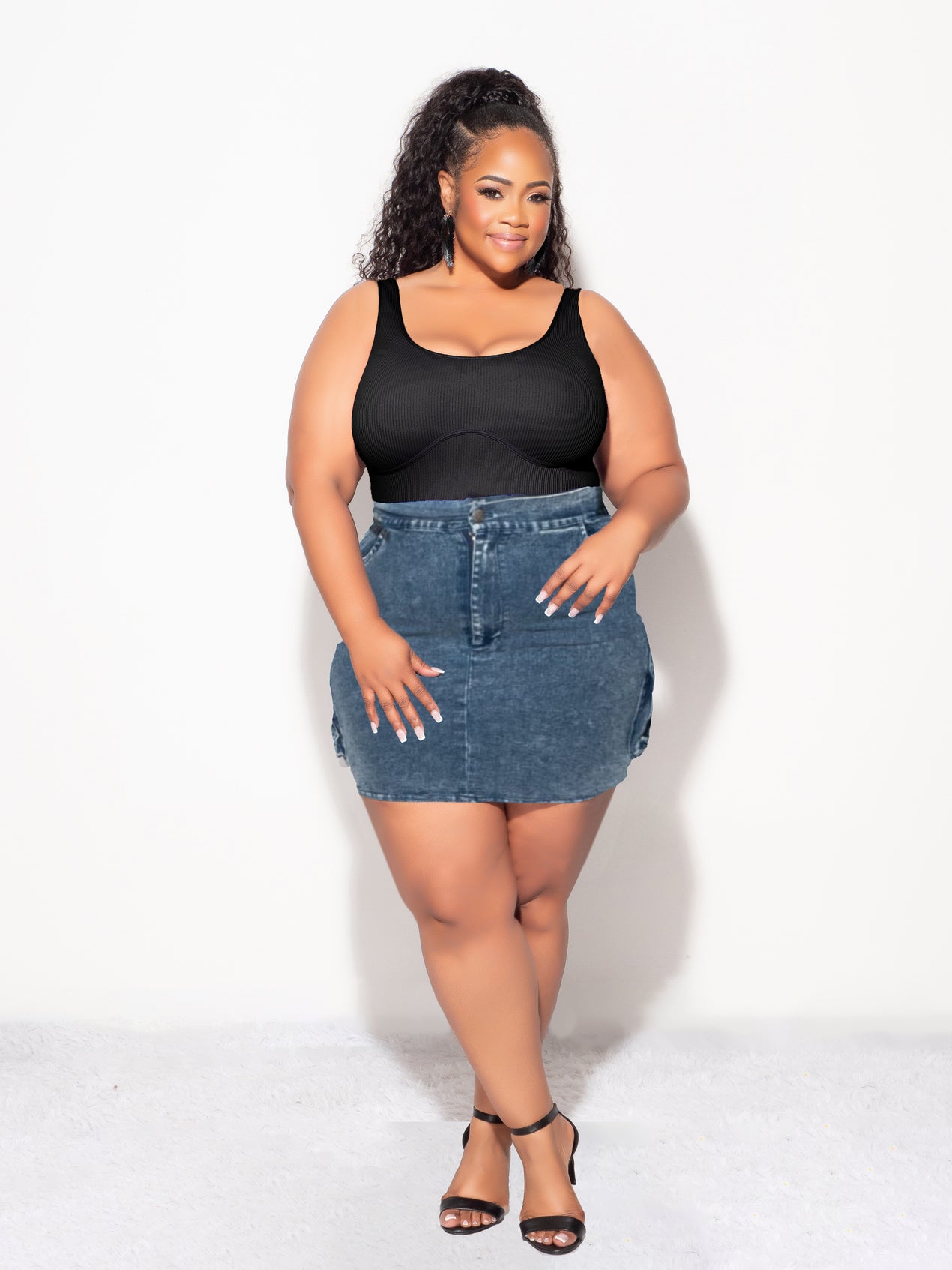 All – Chic And Curvy